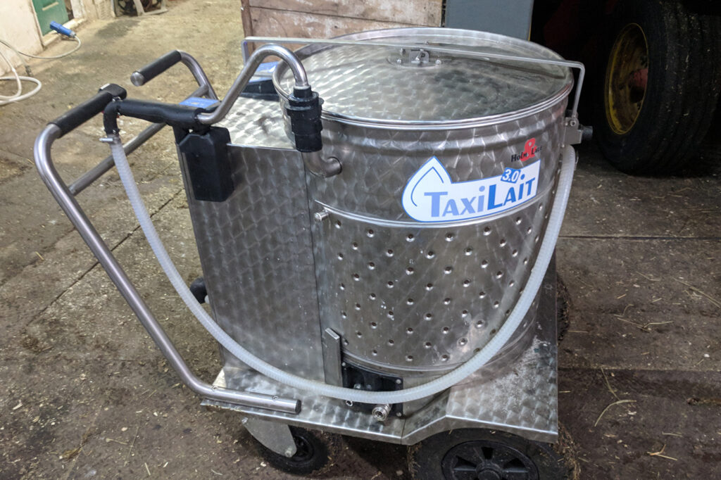 Louves à veaux et taxi-lait Holm & Laue • Services FT, fermes et ...